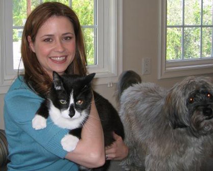 Five Famous Feline Fans Who Love Their Kitties - CatTime