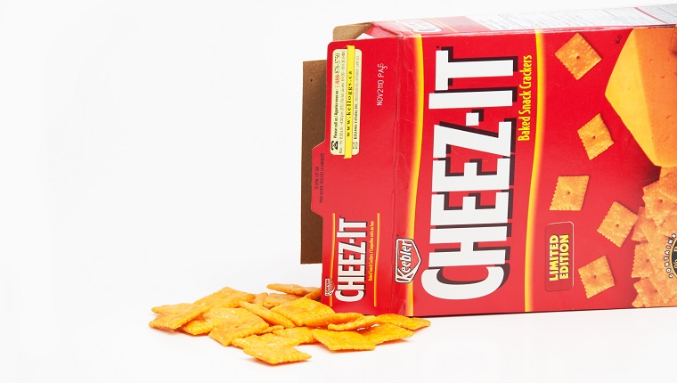 Can Cats Eat Cheez-Its? Are Cheez-Its Safe For Cats? - CatTime