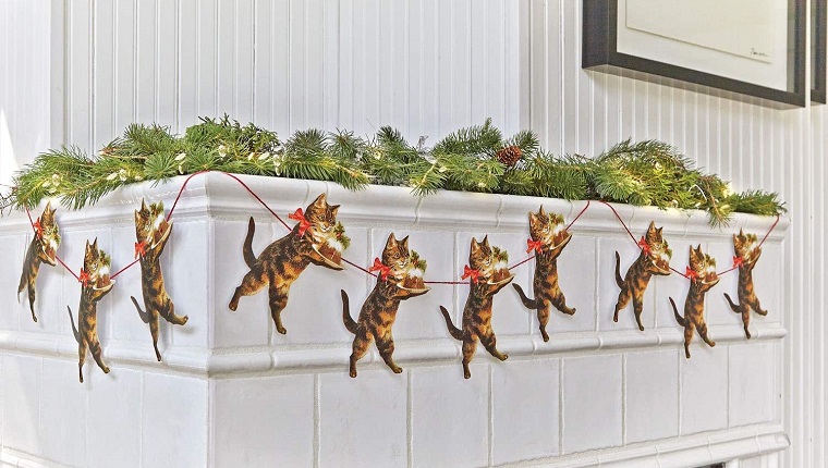 Deck The Paws With These 12 Cat-Inspired Christmas Decorations - CatTime